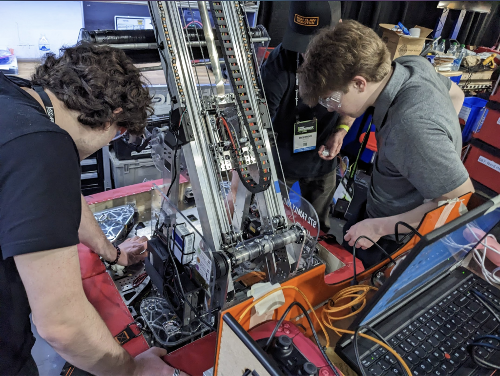 2023 Houston Championship Recap – Iron Claw Robotics